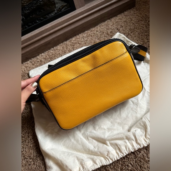 Coach | Bags | Peanuts X Coach Charlie Brown Crossbody Camera Bag ...